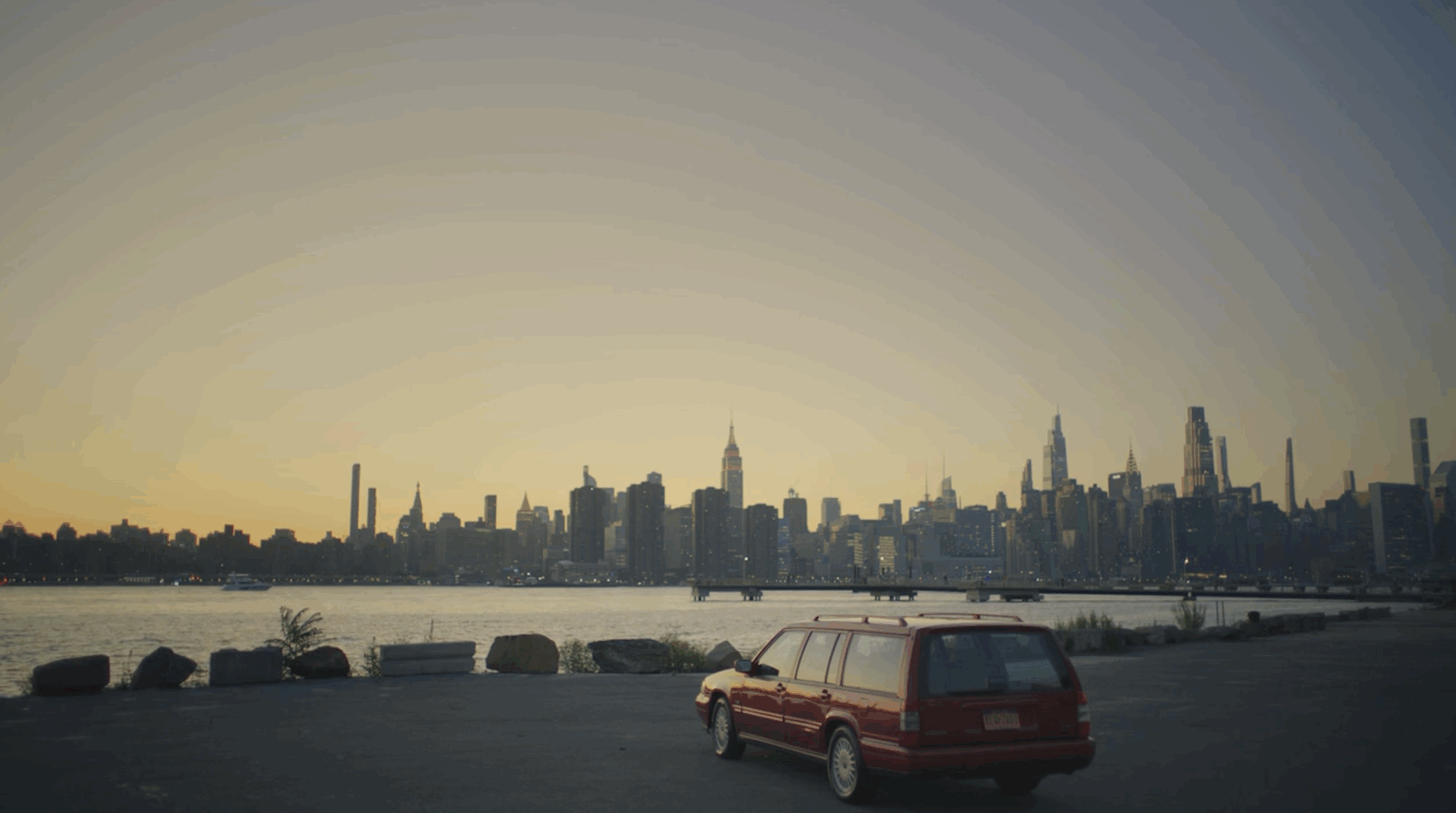 Volvo Focuses on Content and Connection with Its ‘Family Car ...